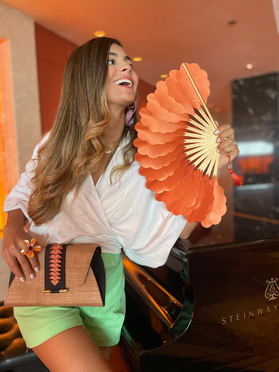 Michu Silk Hand Fans – POLA PARA MI